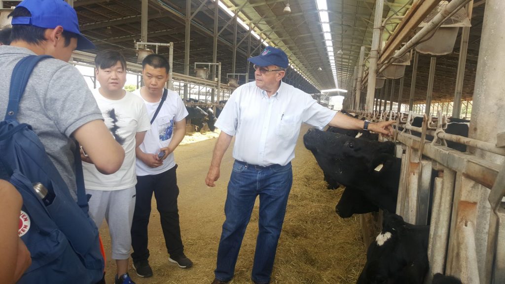 El Dr. Israel Flamenbaum disertará sobre el estrés calórico en vacas ...